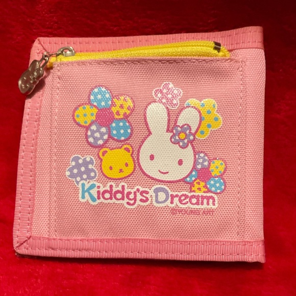 Young Art Korea | Bags | A Very Sweet Rare Vintage Young Art Korea Snap ...